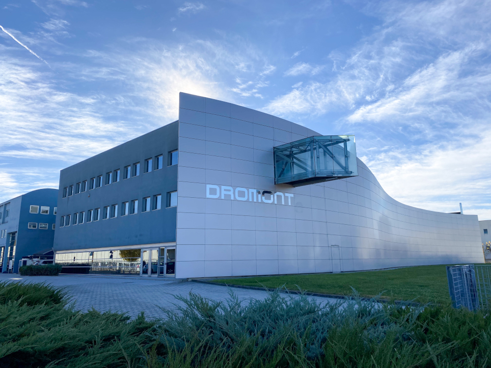 Company - Dromont Group